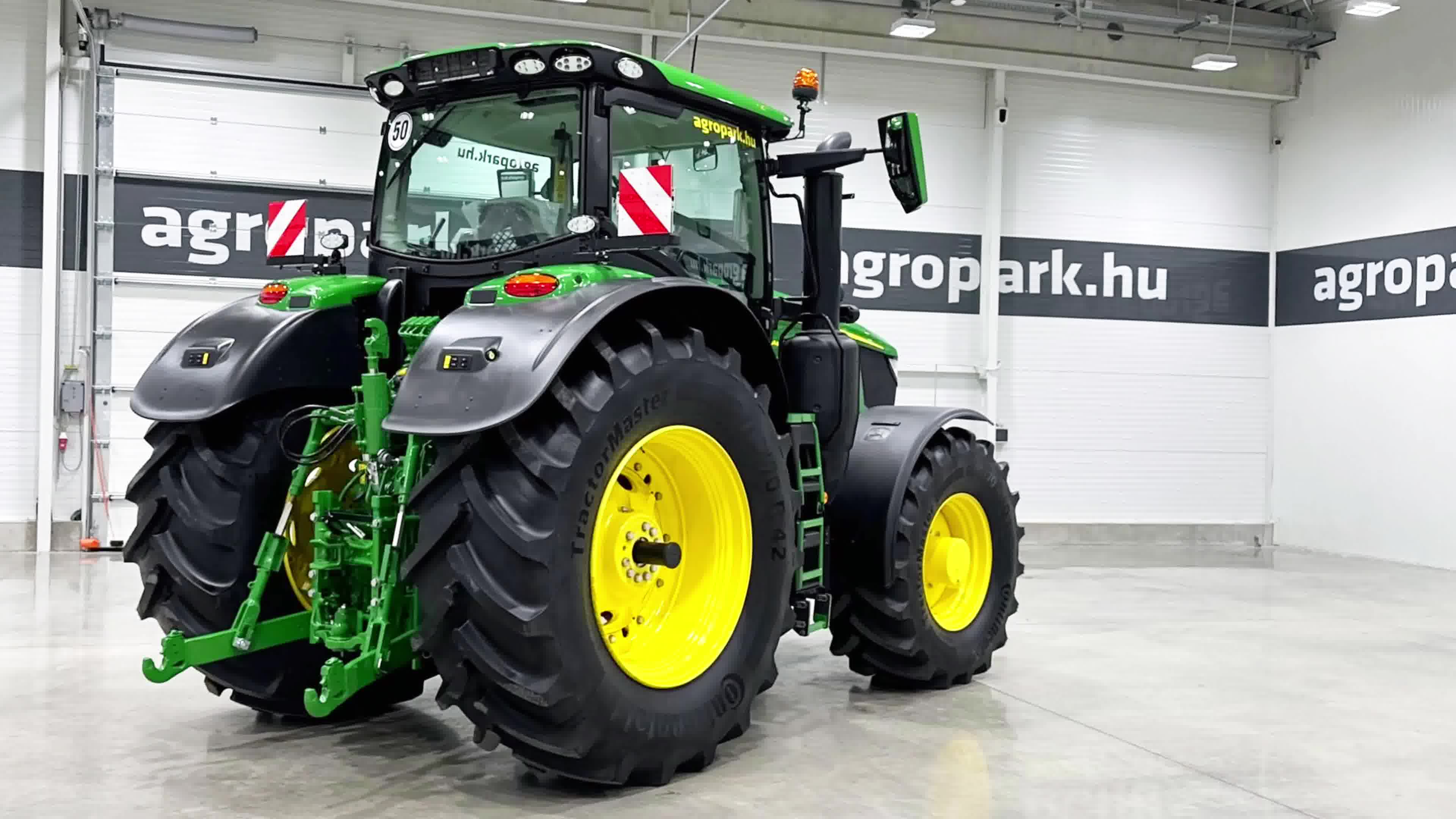 New John Deere 6R 250 - AGROPARK - Value in Agriculture