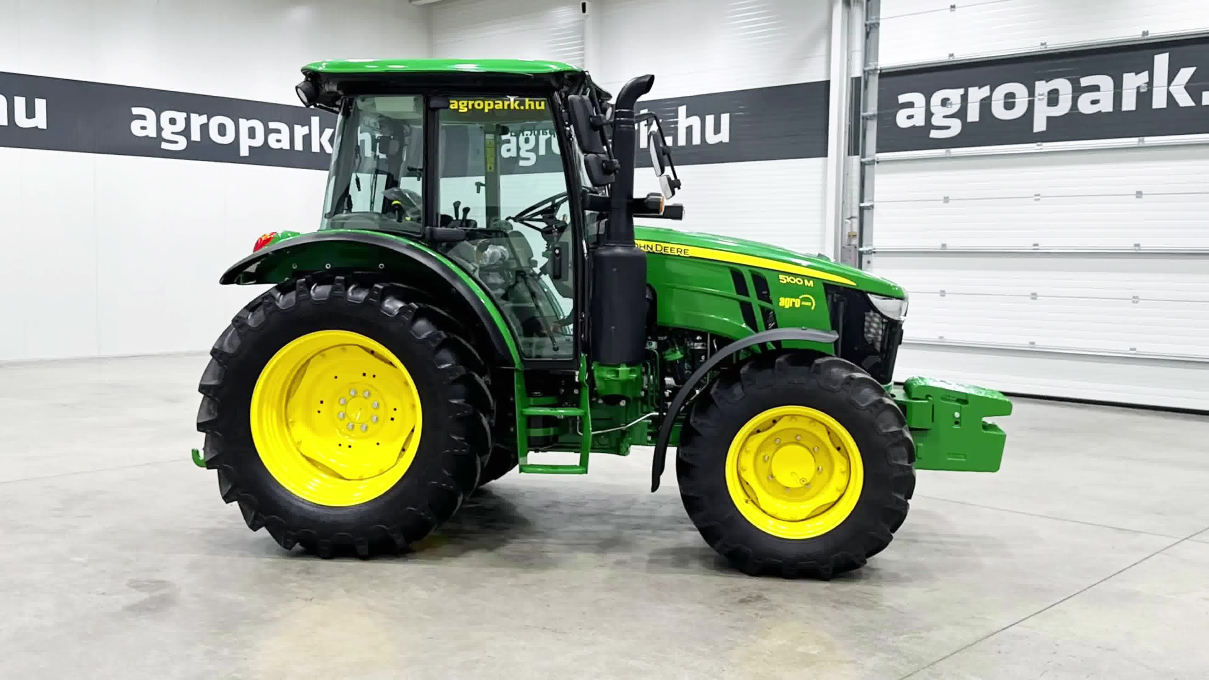 New John Deere 5100M - AGROPARK - Value in Agriculture