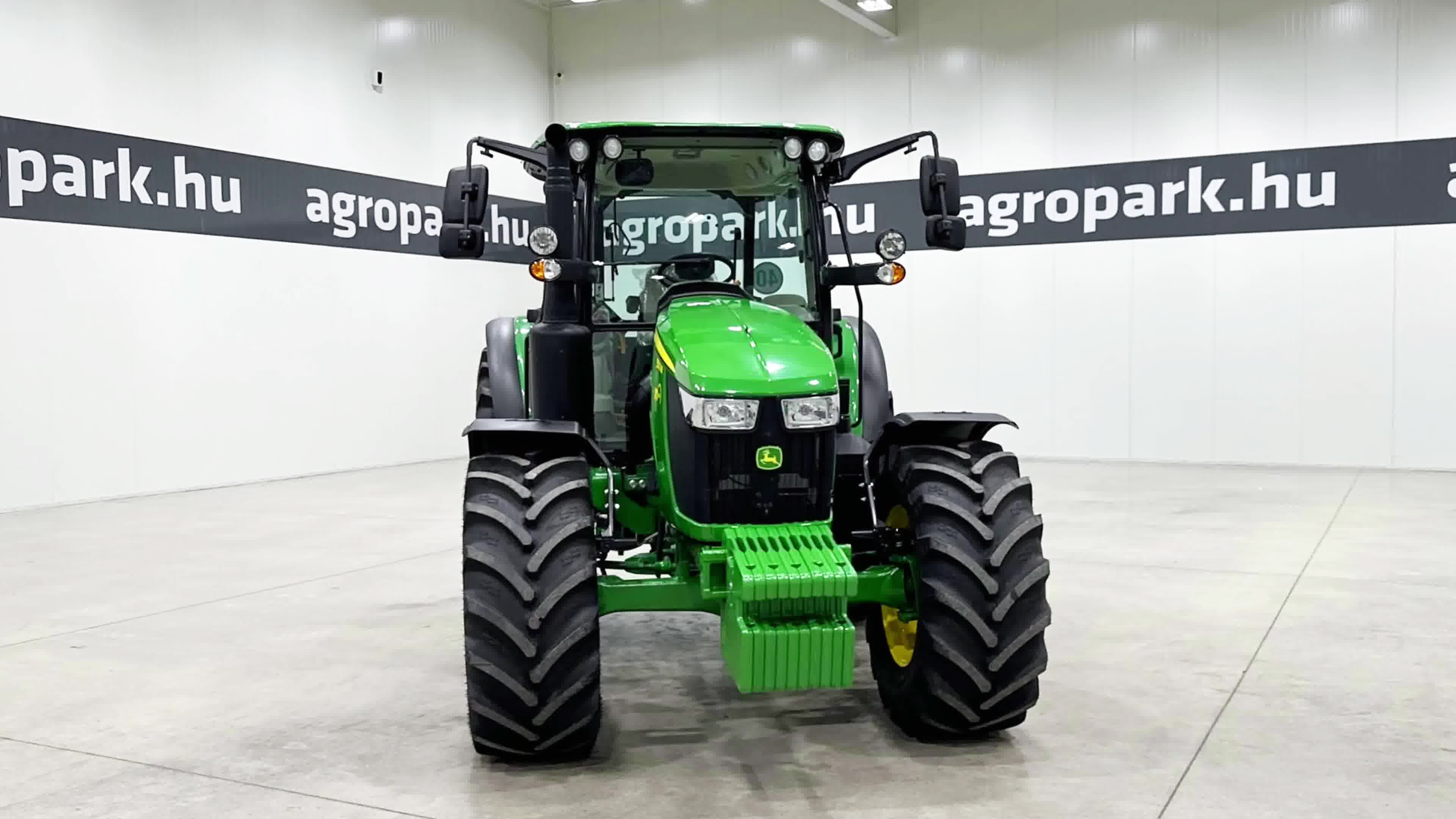 New John Deere 5100M - AGROPARK - Value in Agriculture