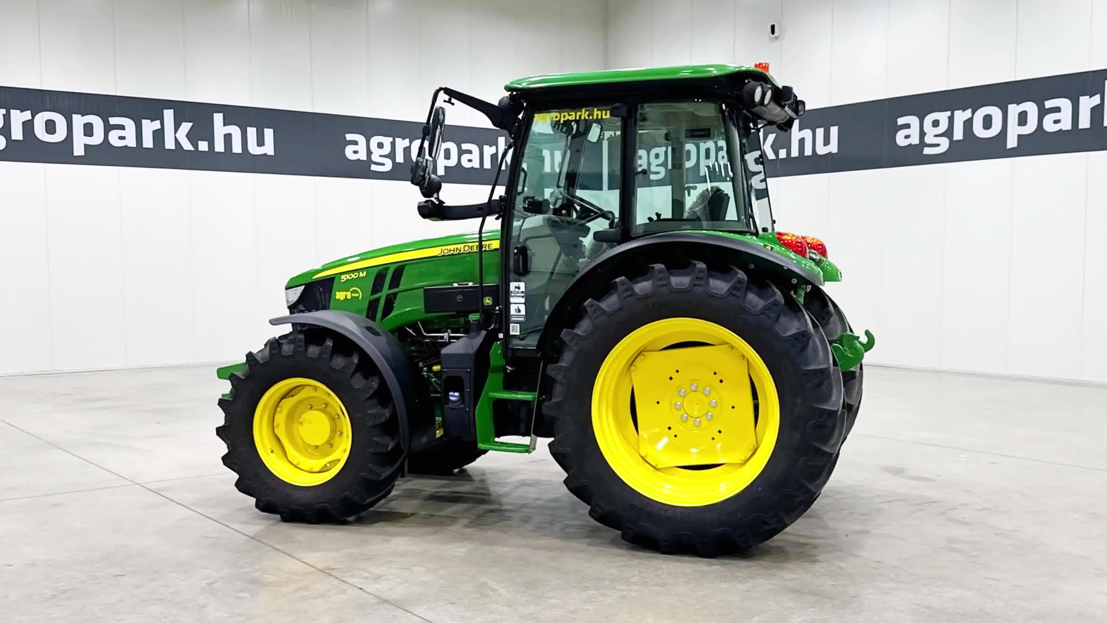 New John Deere 5100M - AGROPARK - Value in Agriculture