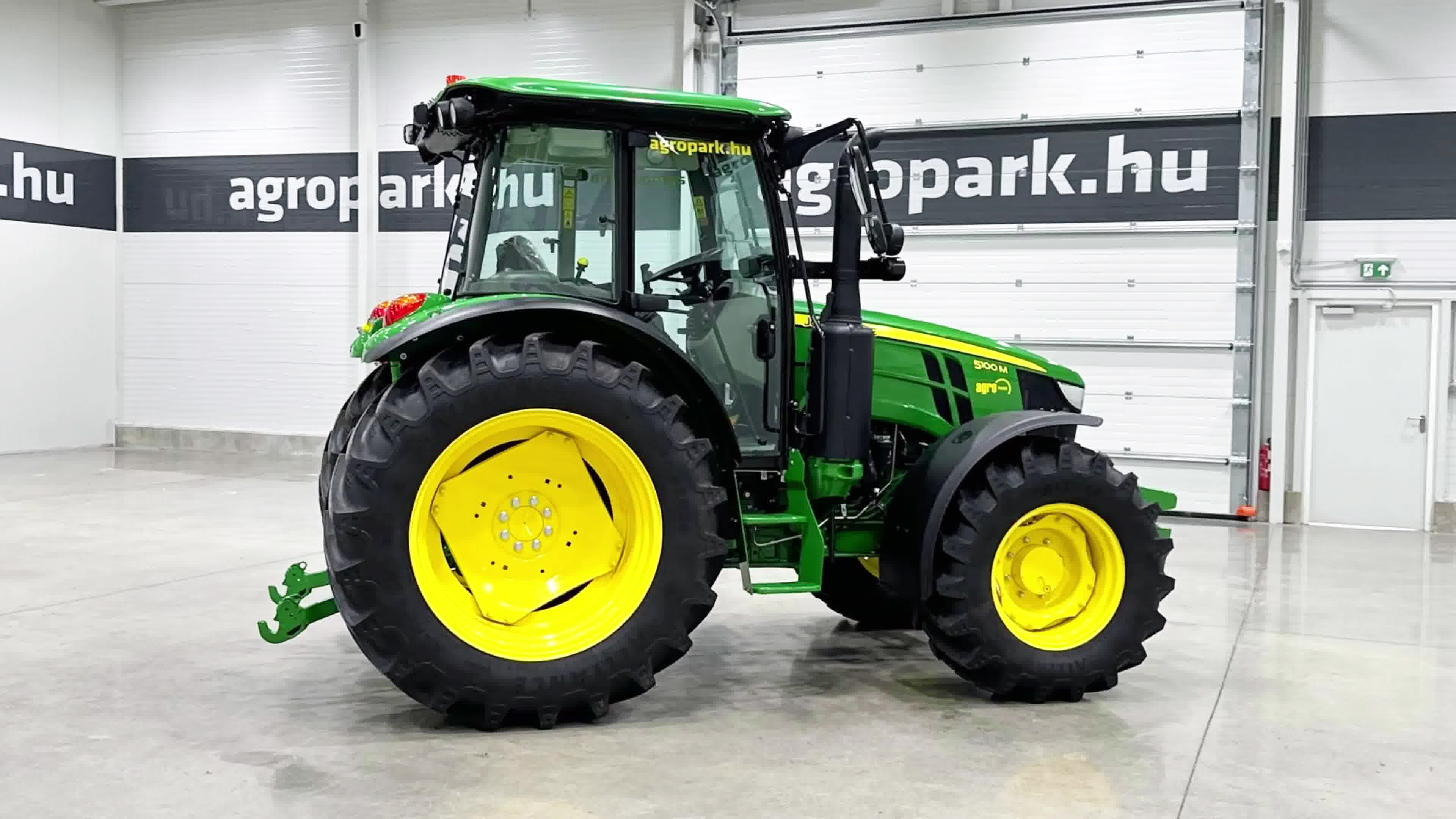New John Deere 5100M - AGROPARK - Value in Agriculture
