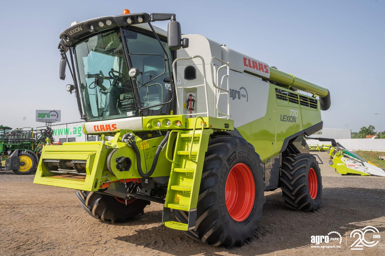 Claas Lexion 770 APS 4WD (760/1265 üzemórás) - AGROPARK - Case, Claas ...