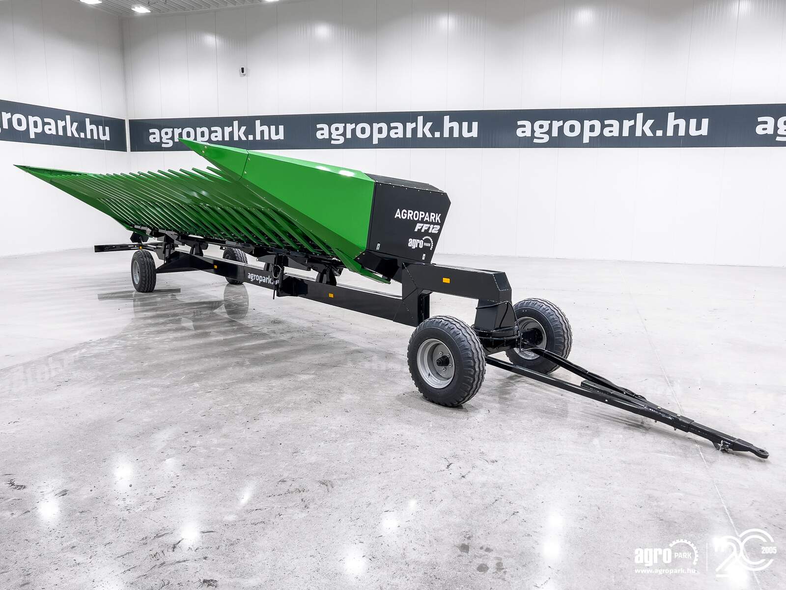 ÚJ AGROPARK FF12 - AGROPARK - Case, Claas, John Deere, New holland ...