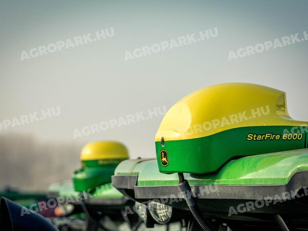 New John Deere ATU 300 universal steering - AGROPARK - Value in Agriculture